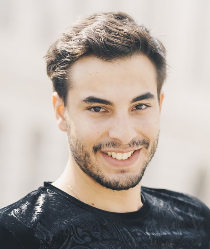 Oliver Lord - Singer / VoiceOver - London | SoundBetter