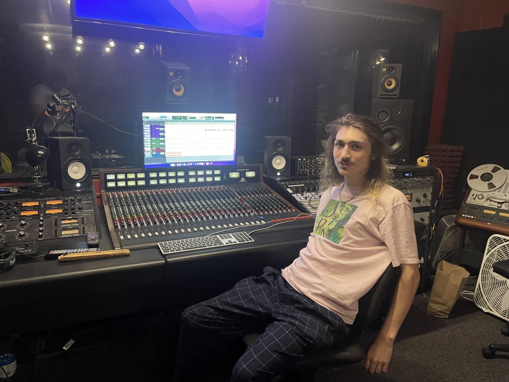 Jacob Sclar - Recording and Mix Engineer - Philadelphia | SoundBetter