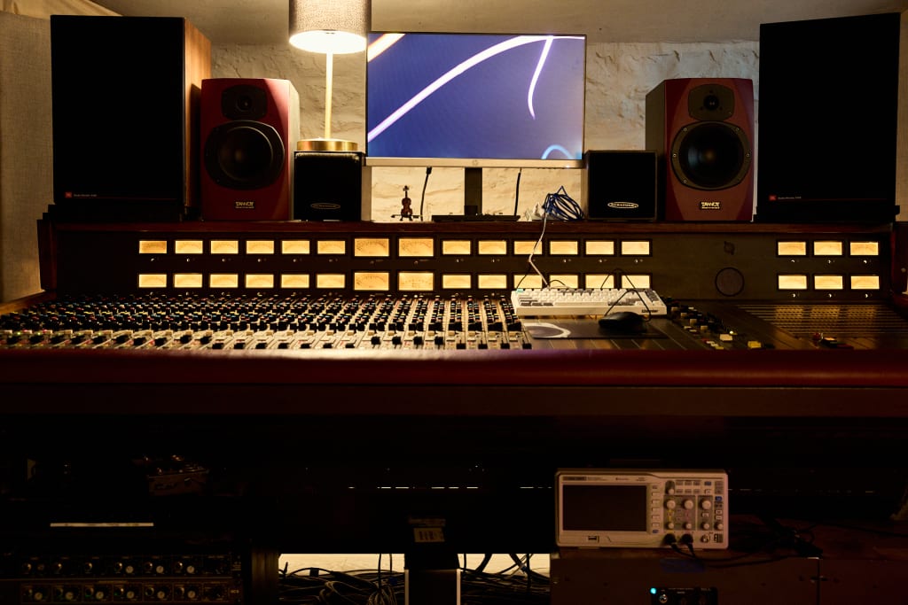 Flux Magnetic Studios - Analog Recording - Dumbo | SoundBetter