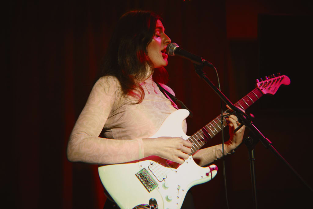 Mariami - Indie Pop, Top 40 Billboard #1 - New York | SoundBetter