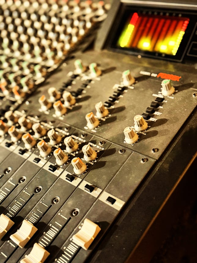 Kristoffer Fox - Mixing & Music Production - Wisconsin | SoundBetter