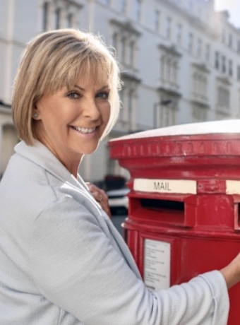 Caron W | Female model | Source Models model agency | 202601