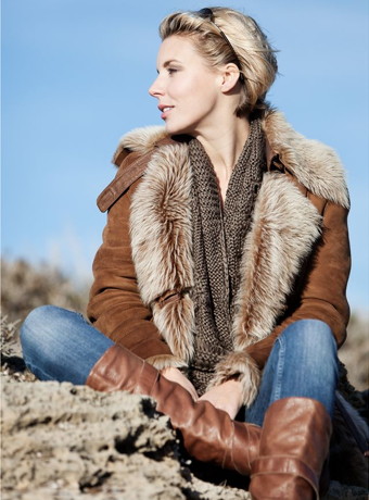 Jennifer A | Female model | Source Models model agency | 31825