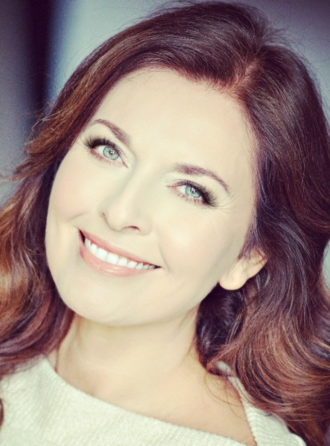 Andrea T | Female model | Source Models model agency | 255695