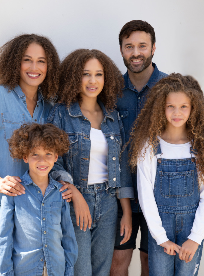 Andrew Family | Speciality models | Source Models model agency | 238568