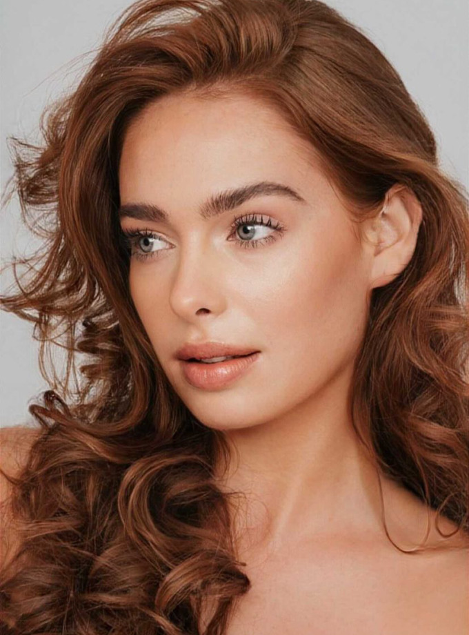 Anna H | Female model | Source Models model agency | 245611