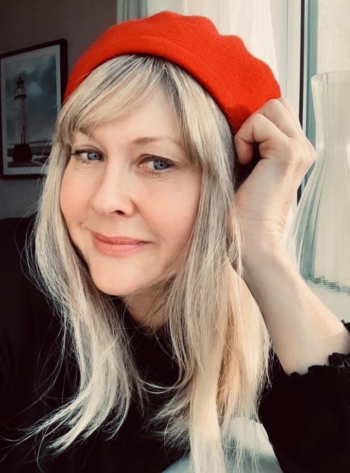 Beth C | Female model | Source Models model agency | 31713