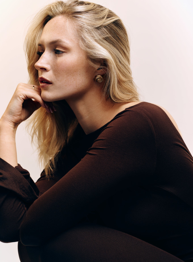 Beth T | Female model | Source Models model agency | 272330