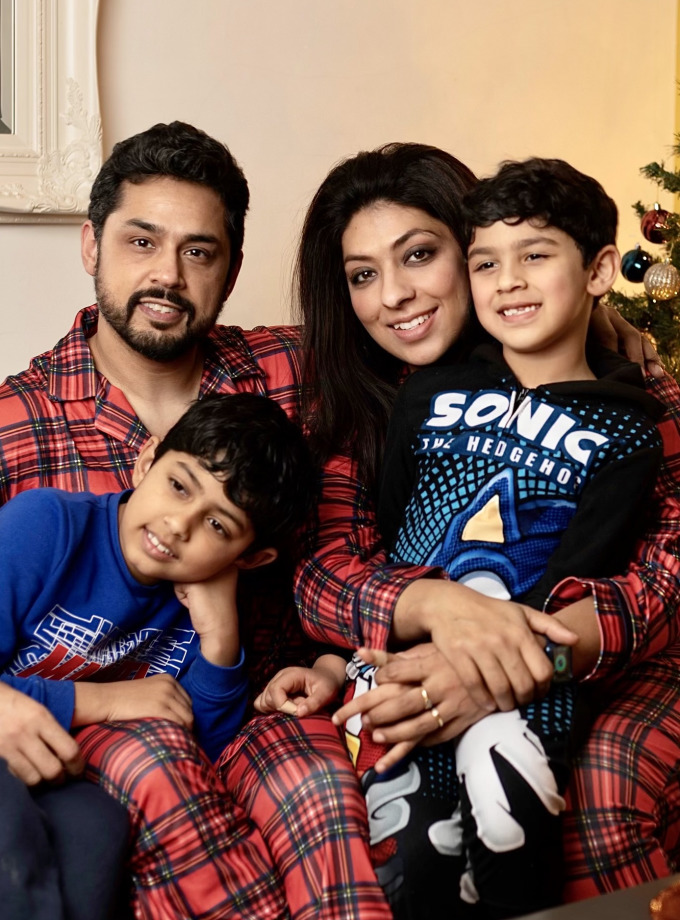 Model families | Families for advertising and commercial work.