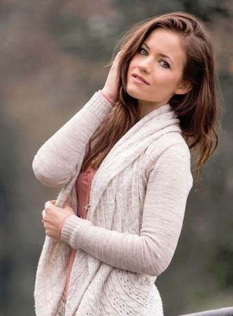 Claire E | Female model | Source Models model agency | 33720