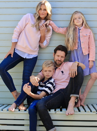 Model families | Families for advertising and commercial work.