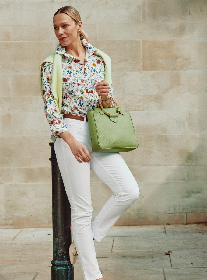 Courtney V | Female model | Source Models model agency | 254179