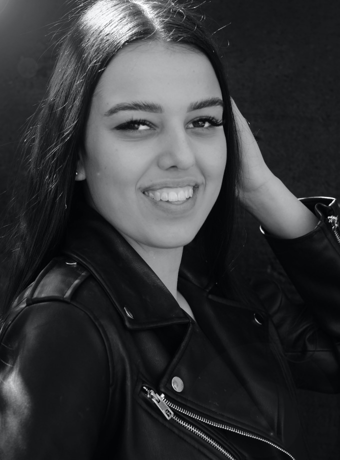 Daniela R | Child model | Source Models model agency | 86302