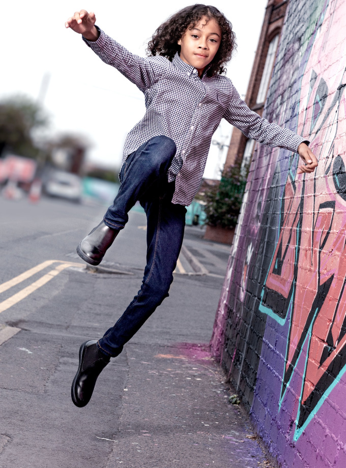 Dantai E | Child model | Source Models model agency | 259412