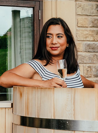 Della T | Female model | Source Models model agency | 147782