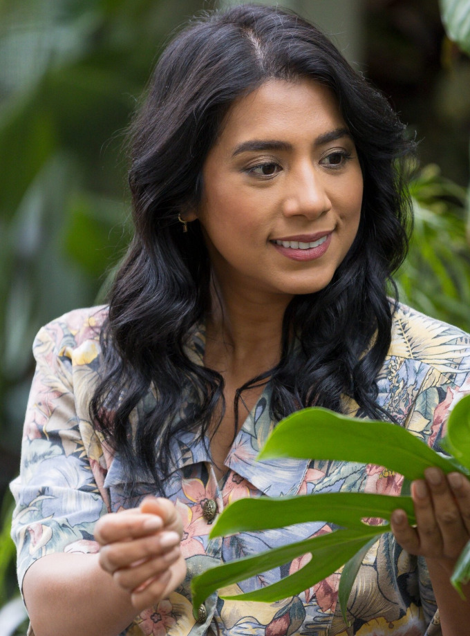 Della T | Female model | Source Models model agency | 147782