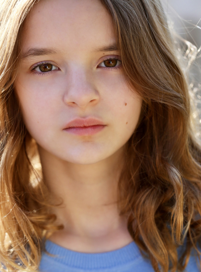 Elle B | Child model | Source Models model agency | 269506