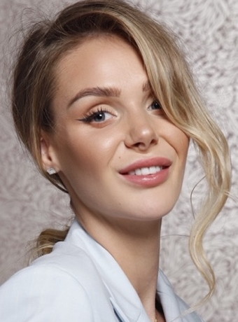 Ellie C | Female model | Source Models model agency | 171172