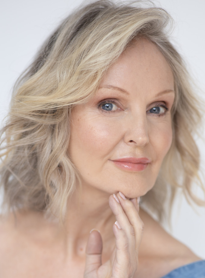 Fiona C | Female model | Source Models model agency | 122512