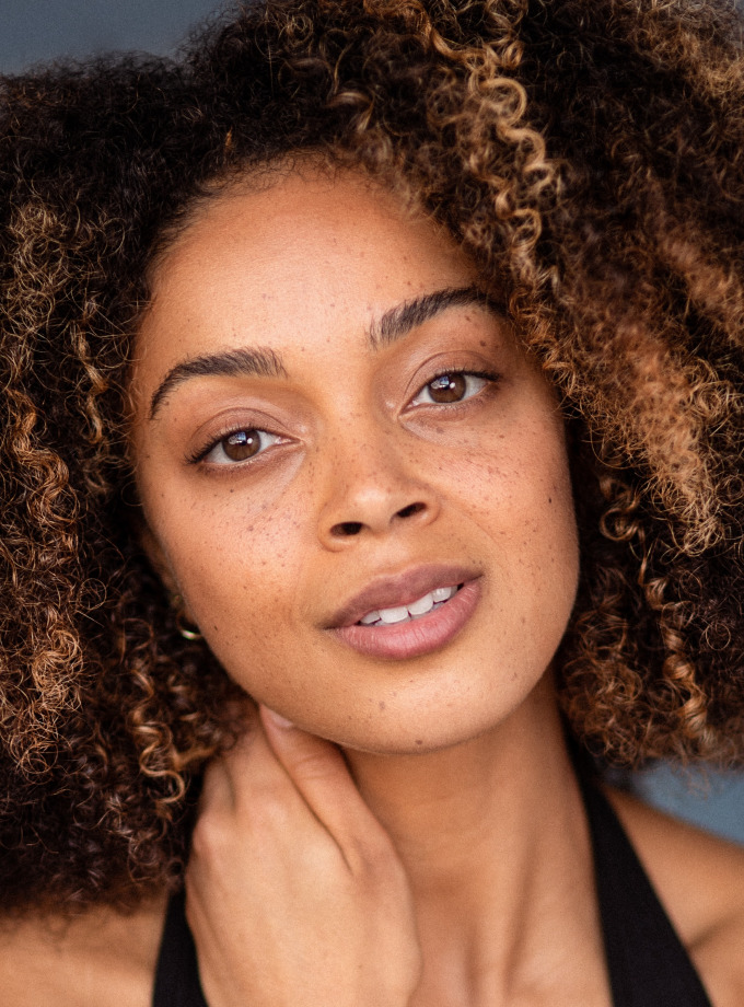 Female Model Agency in London, UK - Source Models