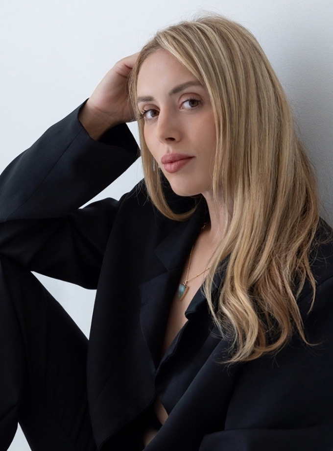 Gemma C | Female model | Source Models model agency | 264250