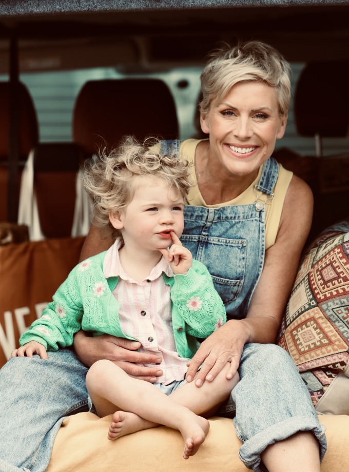 Gemma C | Female model | Source Models model agency | 31801