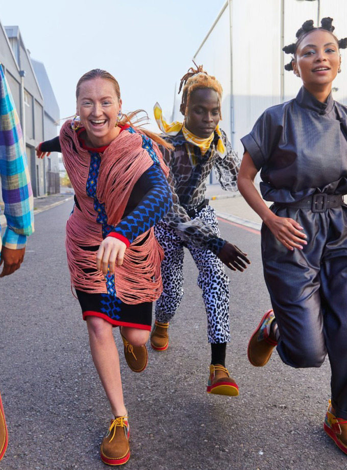 India H | Female model | Source Models model agency | 224418