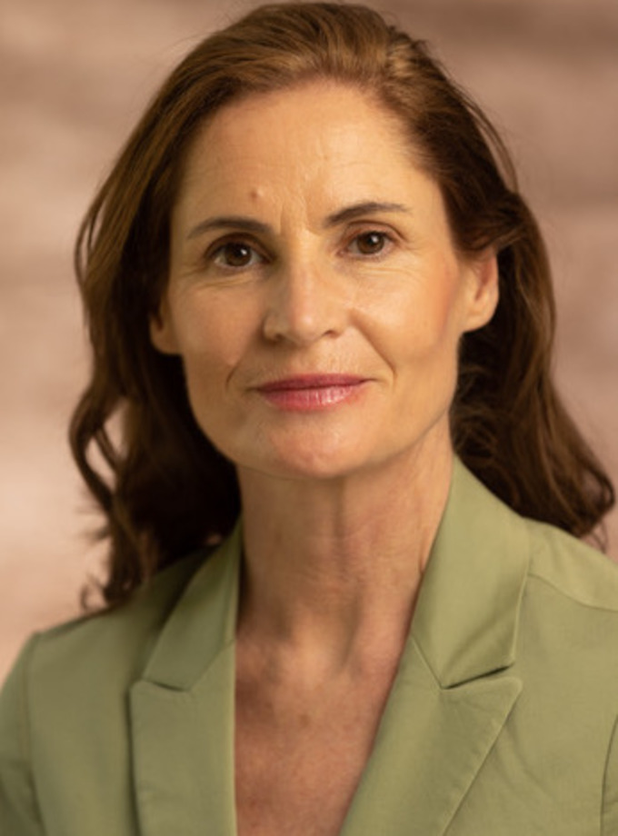 Jane G | Female model | Source Models model agency | 80072