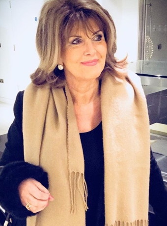 Jane R | Female model | Source Models model agency | 31820