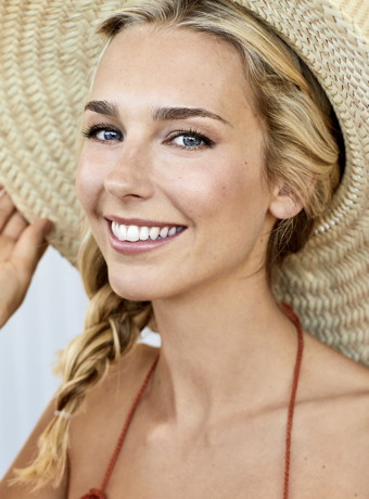 Jennifer B | Female model | Source Models model agency | 246402