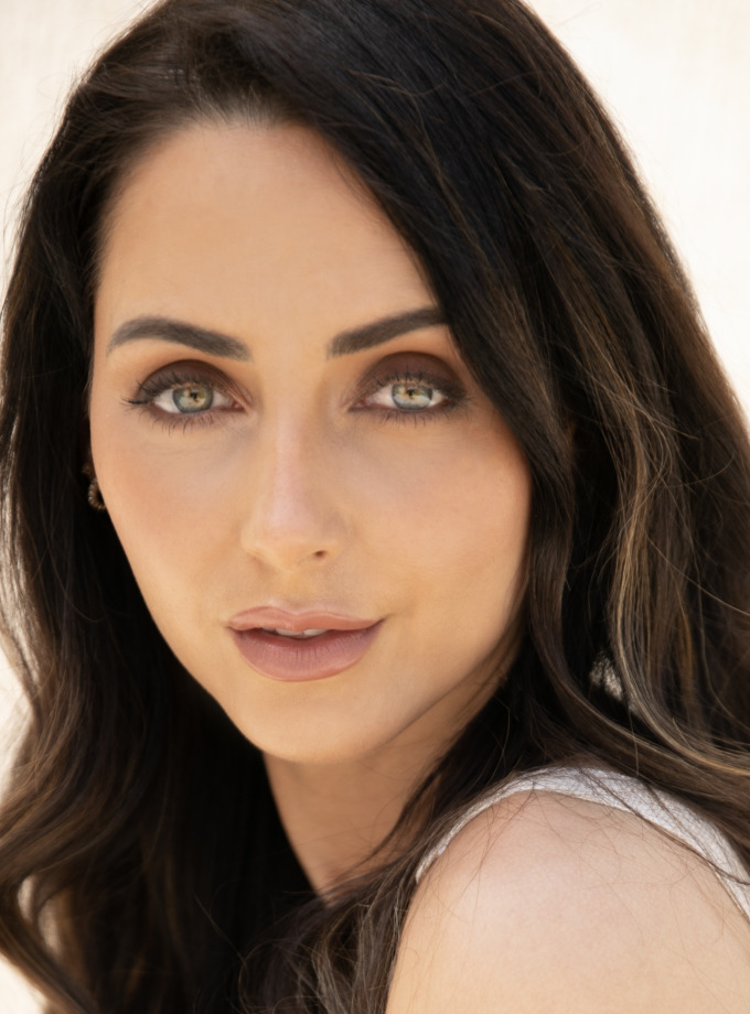 JJ B | Female model | Source Models model agency | 209852