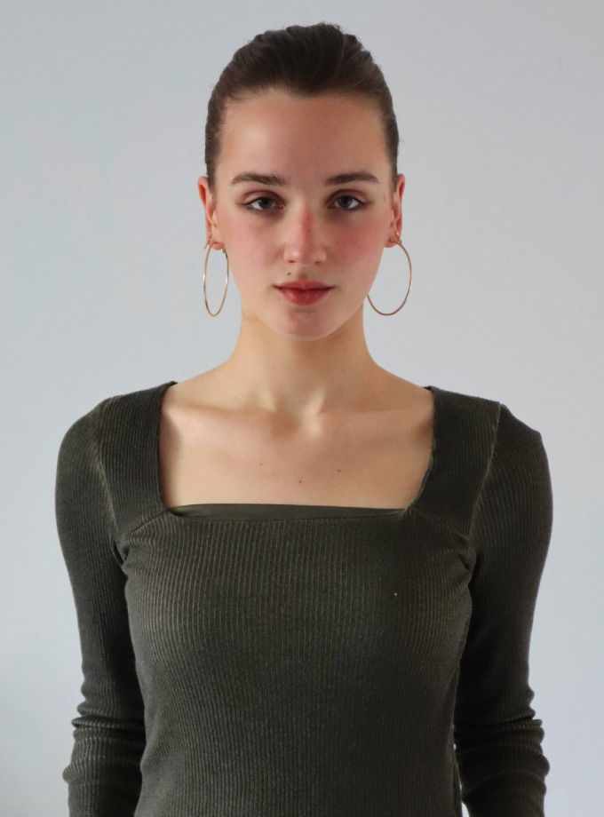 Kathryn J | Female model | Source Models model agency | 266902