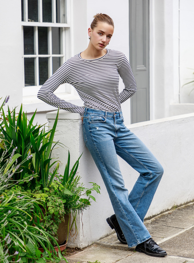 Kathryn J | Female model | Source Models model agency | 266902