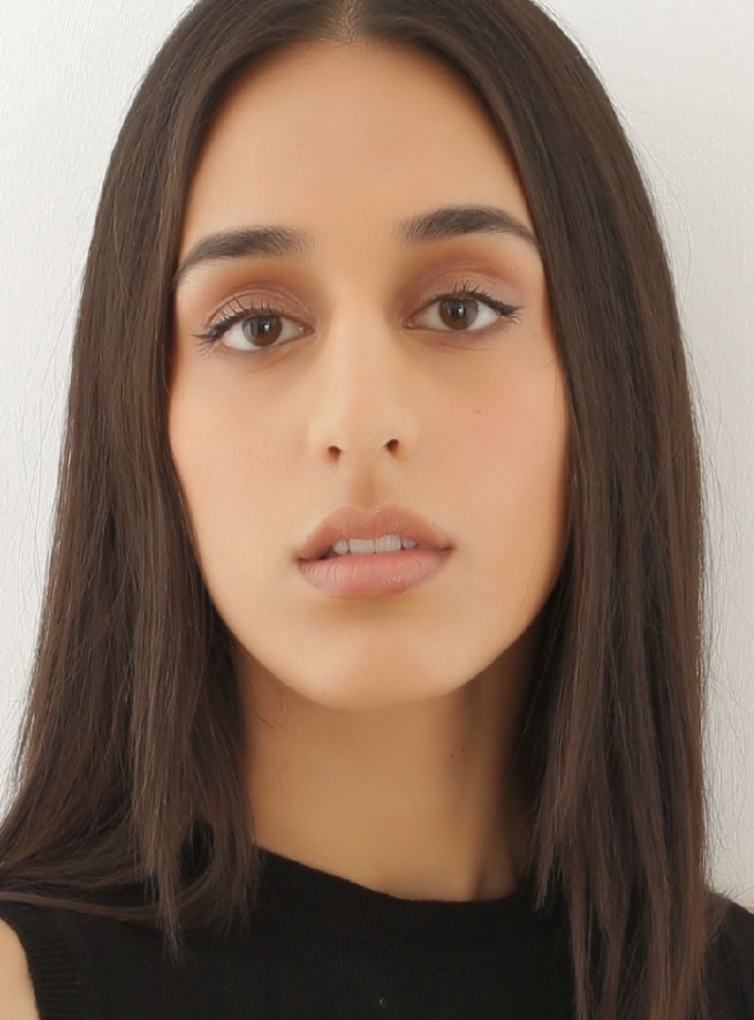 Komal M | Female model | Source Models model agency | 255553