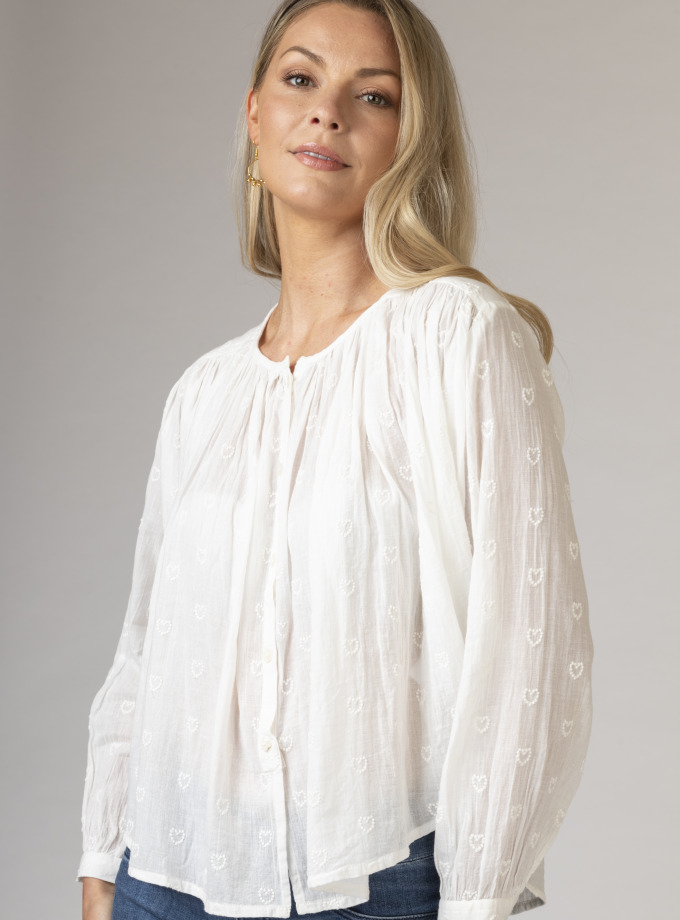 Lauren - Due 6/08/25 D | Female model | Source Models model agency | 254353