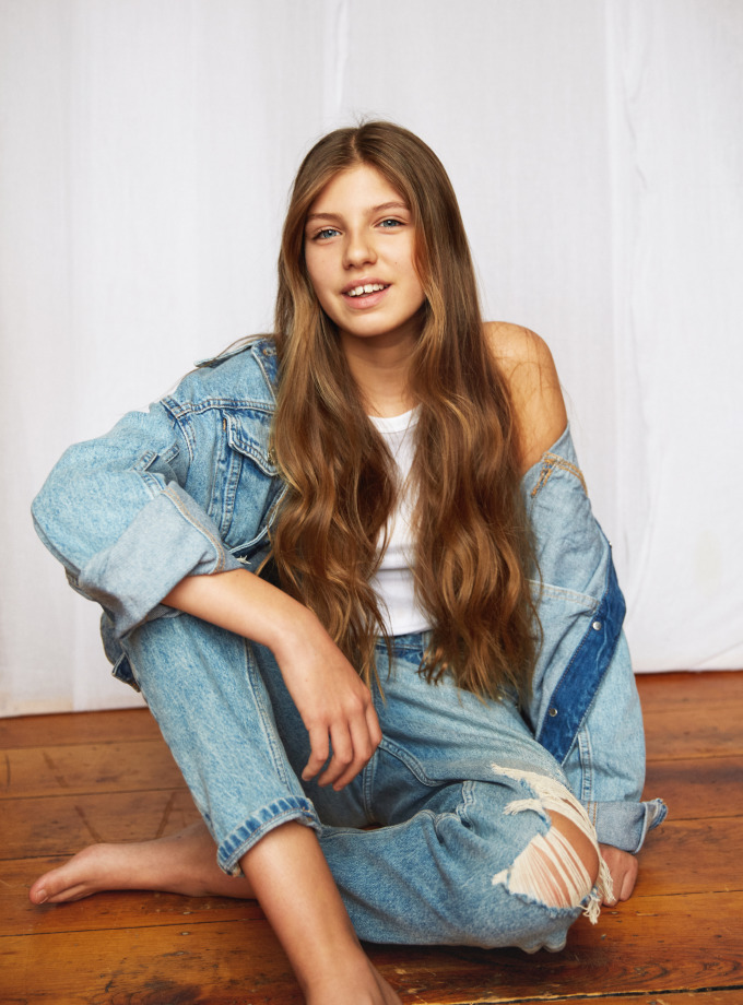 Lily G | Child model | Source Models model agency | 254402