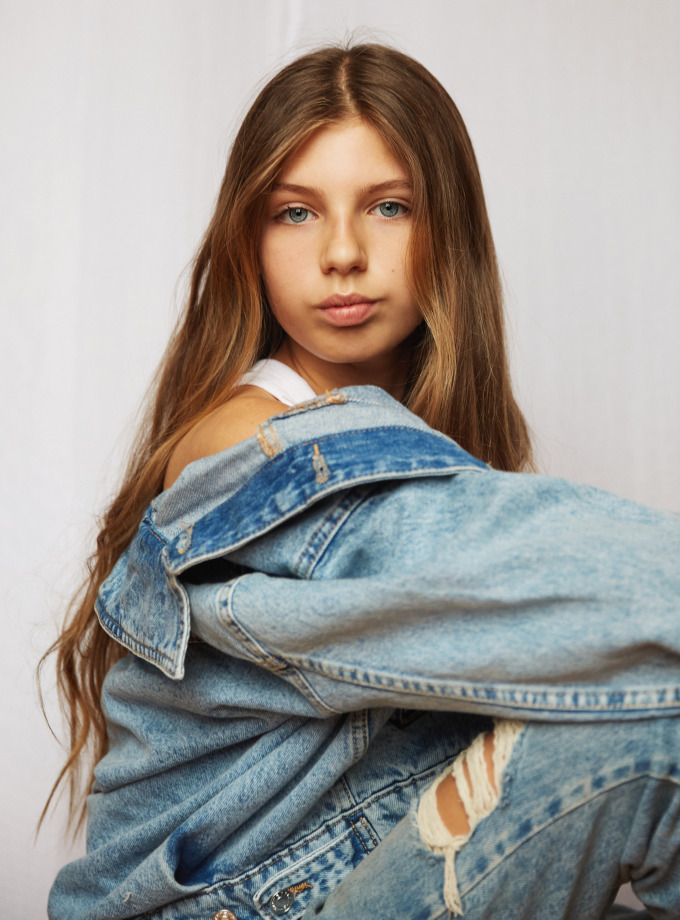 Lily G | Child model | Source Models model agency | 254402