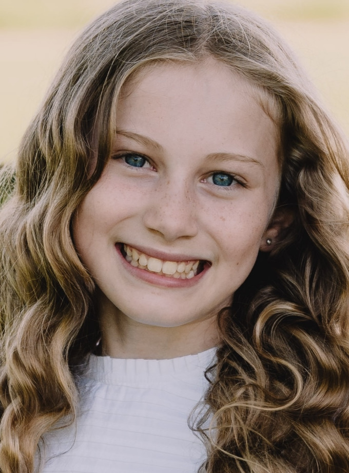 Lily T | Child model | Source Models model agency | 227053