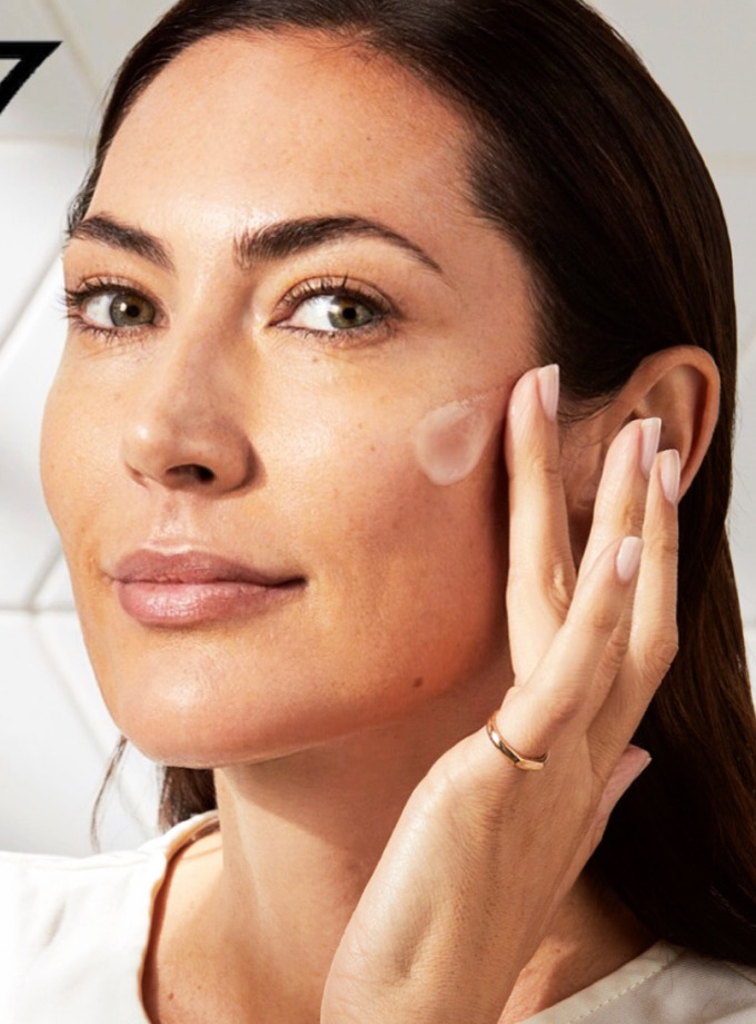 Louise C | Female model | Source Models model agency | 31874