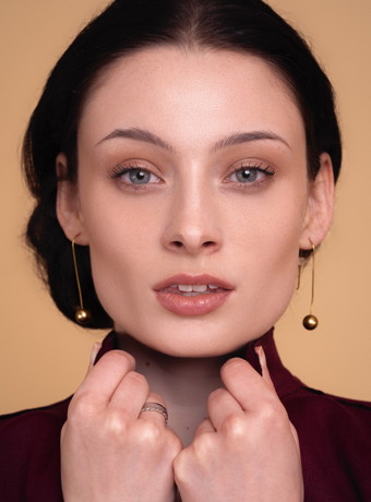 Louise M | Female model | Source Models model agency | 236110