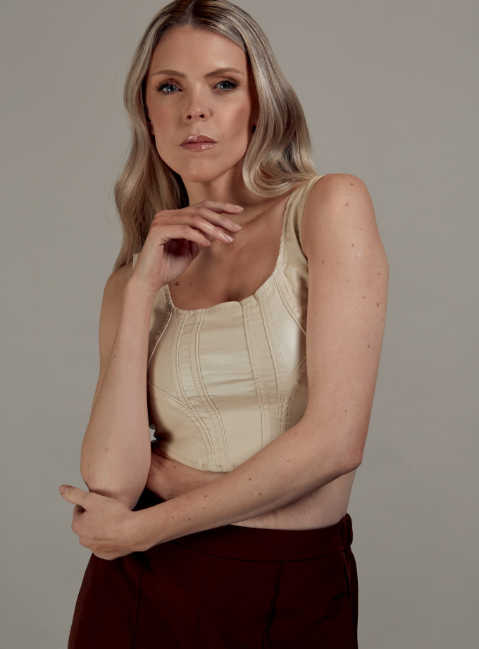 Lynne S | Female model | Source Models model agency | 189702