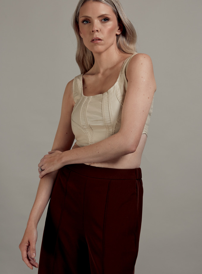 Lynne S | Female model | Source Models model agency | 189702