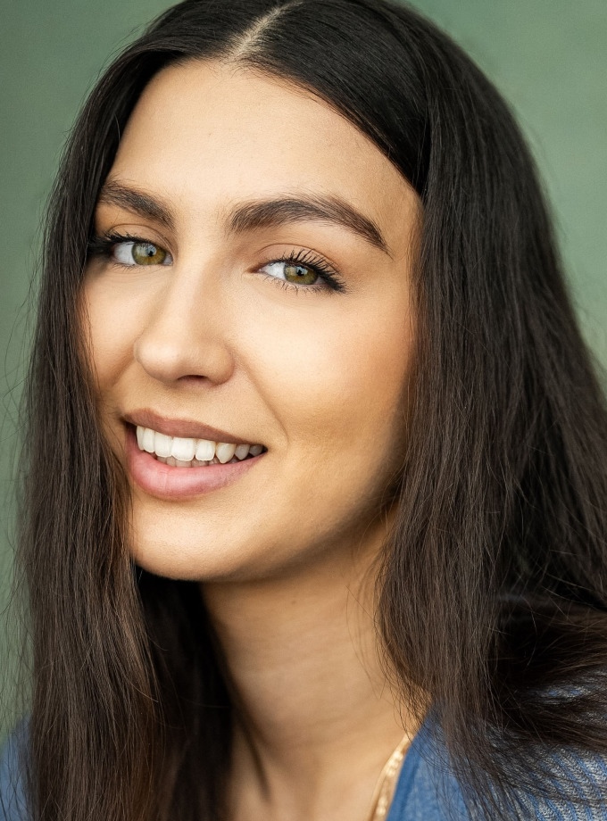 Female Model Agency in London, UK - Source Models