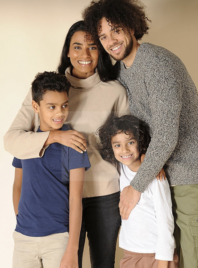 Model families | Families for advertising and commercial work.