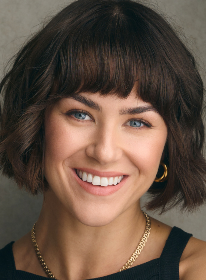 Female Model Agency in London, UK - Source Models