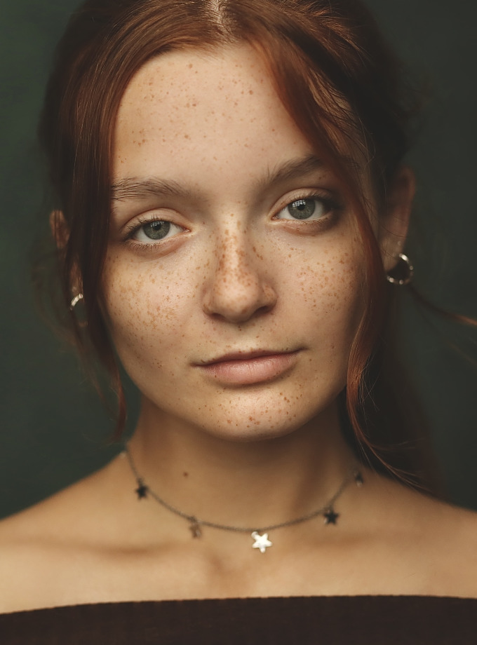 Morgan R | Child model | Source Models model agency | 258570