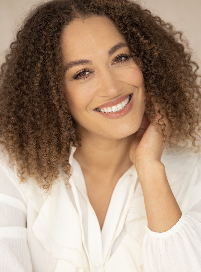 Natasha W | Female model | Source Models model agency | 32400