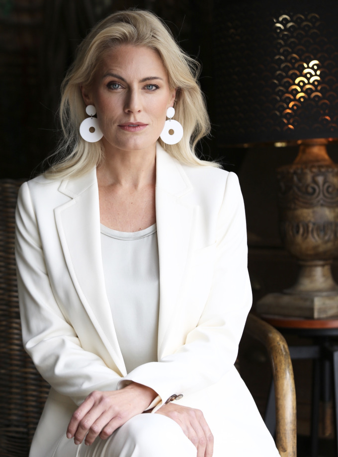 Nicola F | Female model | Source Models model agency | 220772