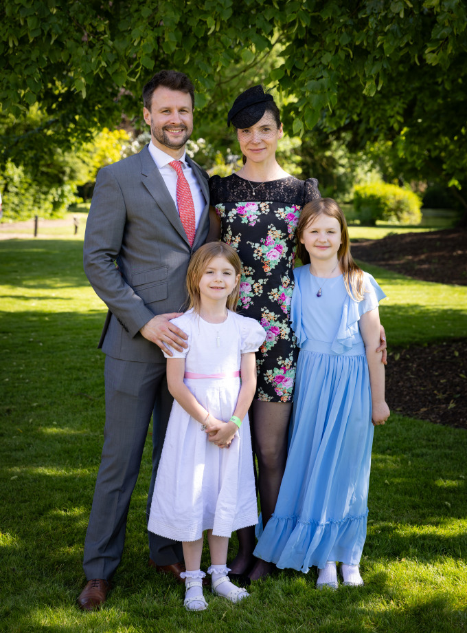 Model families | Families for advertising and commercial work.