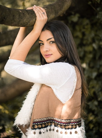 Ronnie R | Female model | Source Models model agency | 230297